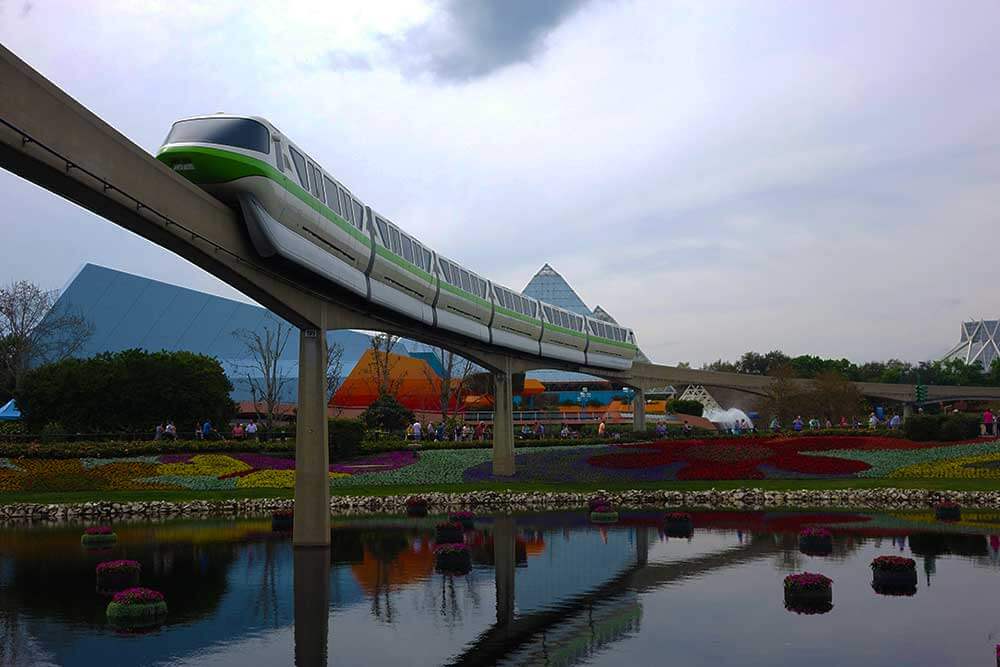 The Expert Guide to Epcot Transportation
