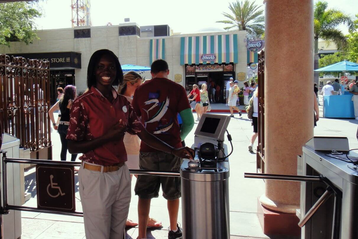 Photo Guide to Getting to ... Universal Orlando