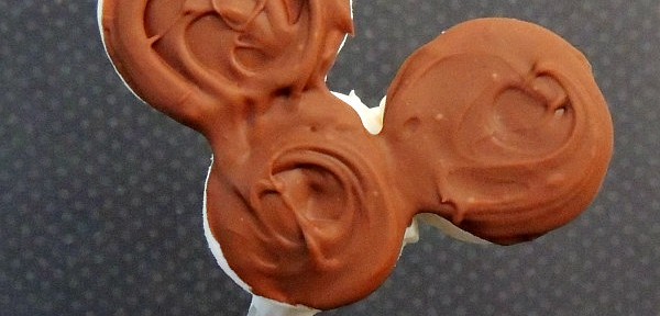 Easy Mickey Marshmallow Pops for Your Next Party!
