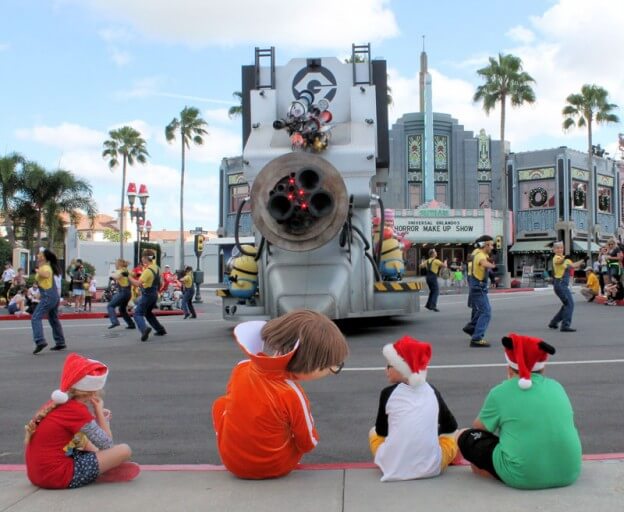 The Ins and Outs of Character Greetings at Universal Orlando