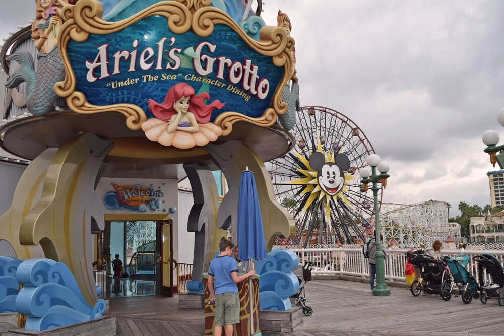 Where to Find Breakfast in the Parks at Disneyland