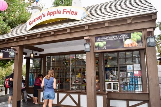 Best Legoland California Food and Treats