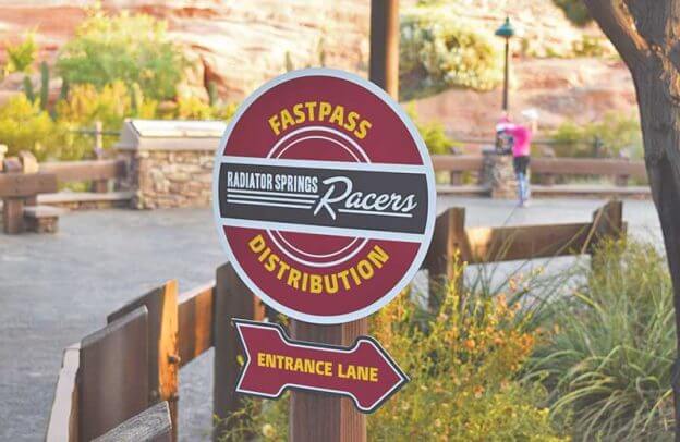 Ultimate Guide to Disneyland FASTPASS Service