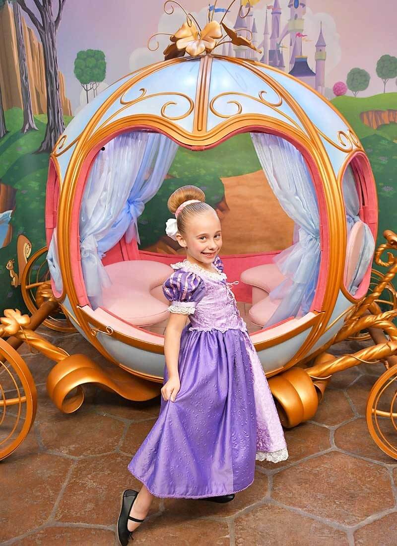 How to Use Disneyland PhotoPass to Make Magical Memories