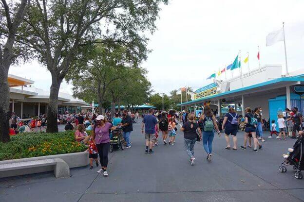 How to Prevent Your Child from Getting Lost at Disney World