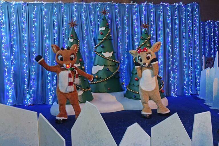 A Ho-Ho-Hoppin' Guide to Busch Gardens Tampa Bay Christmas Town