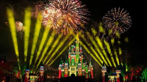 A Guide to Christmas at Magic Kingdom Park