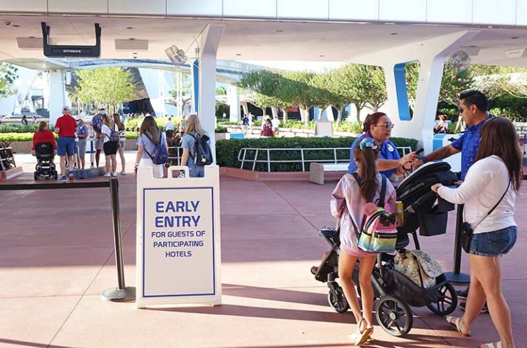 All About the Early Theme Park Entry Benefit at Disney World