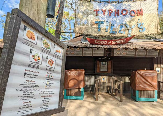 The Frog Family's Splashin' Guide to Typhoon Lagoon