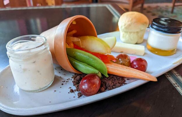 Frog Family Foodie Review: Storybook Dining at Artist Point