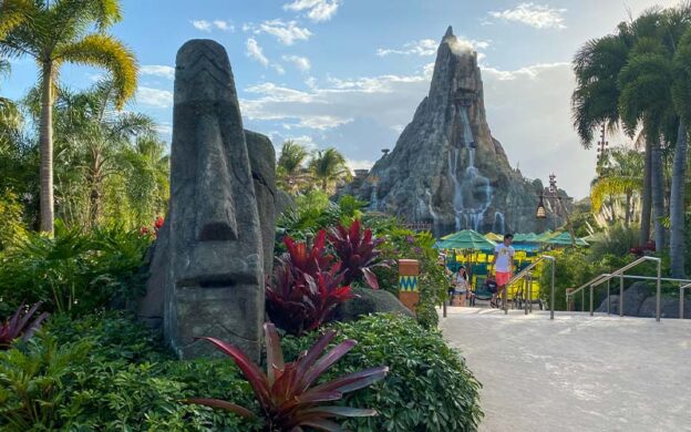 The Ultimate Insider's Guide to Universal's Volcano Bay