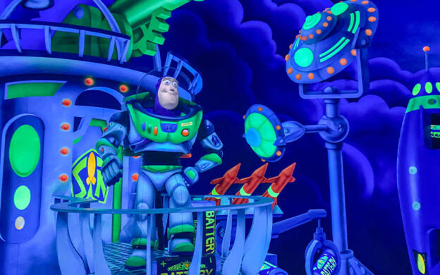 A Space Traveler's Guide to Walt Disney World Resort