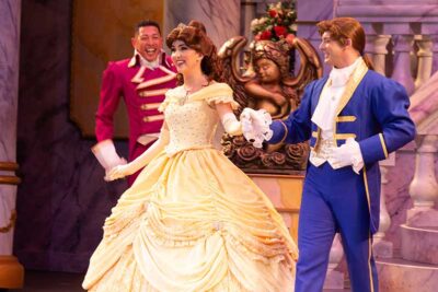 Your Royally Good Guide to Finding Princesses at Disney World