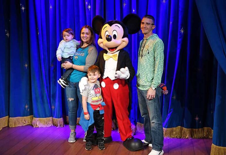 All of the Places to See Mickey at Walt Disney World