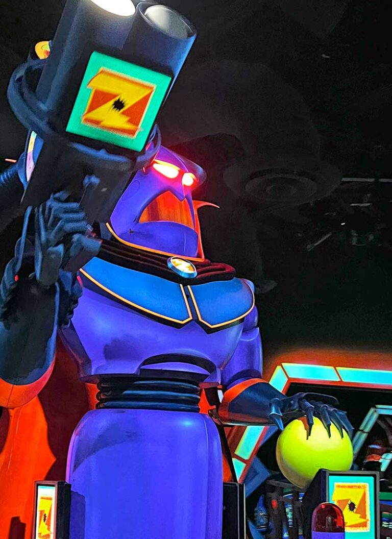 Gamer's Guide to Disneyland Games