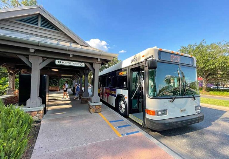 The Expert Guide to EPCOT Transportation