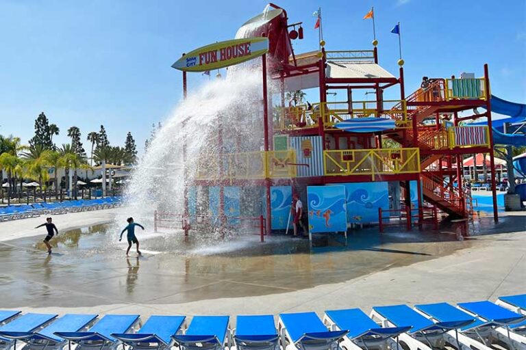 Frog Family’s Stay-Cool Guide to Knott’s Soak City Water Park