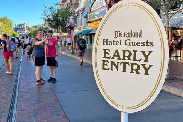 Our Top Tips and Strategies for Early Entry at Disneyland Resort