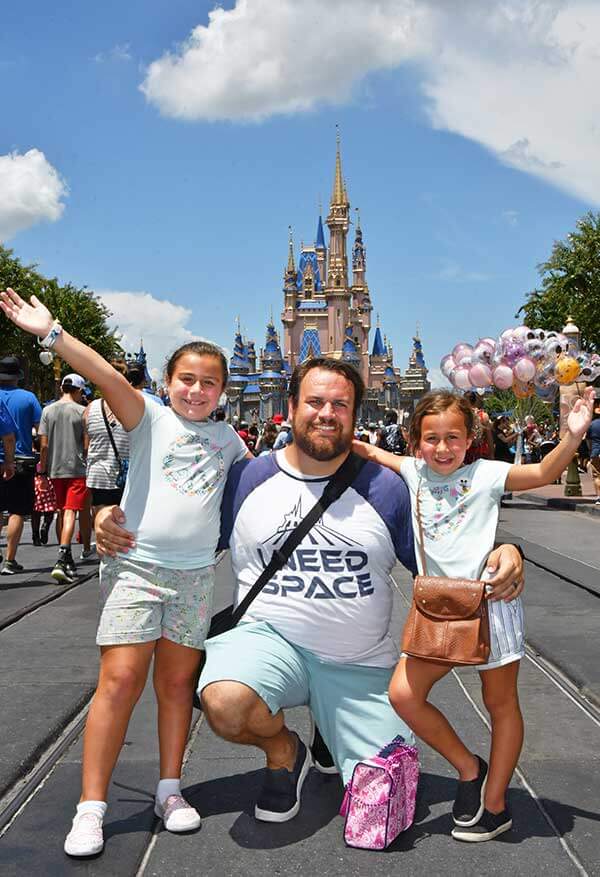 The Full Picture On Disney PhotoPass Service Pros Cons Tips 2023 