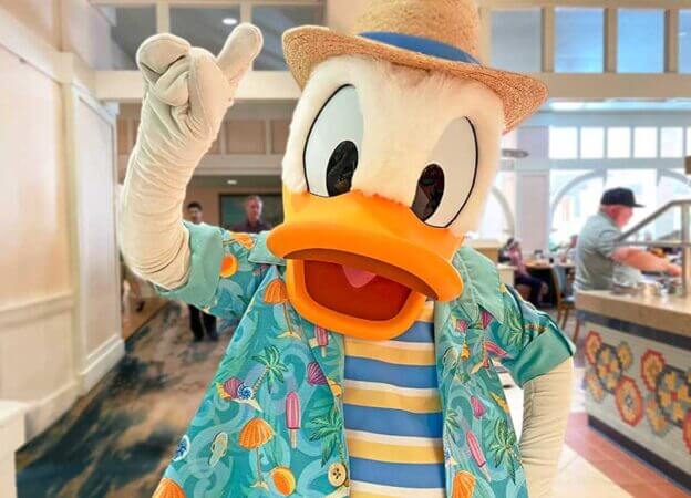 Frog Family Foodie Review: Cape May Cafe Character Breakfast