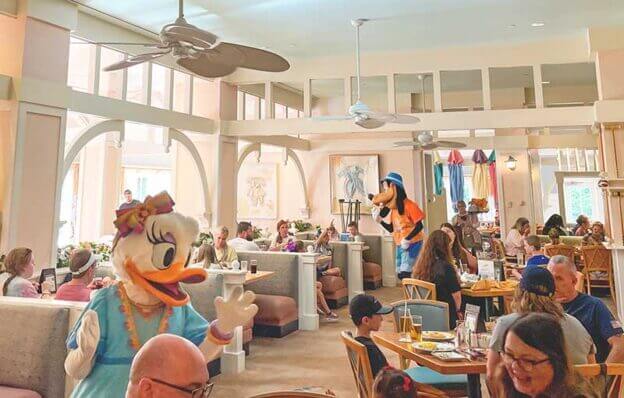 Frog Family Foodie Review: Cape May Cafe Character Breakfast