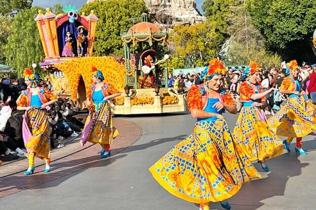 Every Magical Detail of the Magic Happens Parade at Disneyland