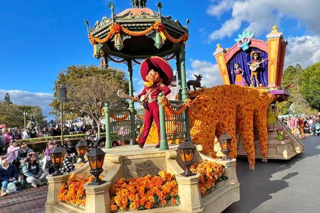 Every Magical Detail of the Magic Happens Parade at Disneyland