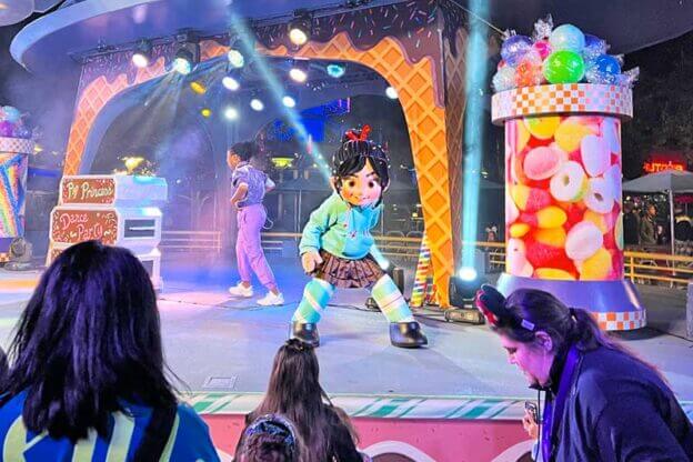 Our Royally Good Guide to Princess Nite at Disneyland