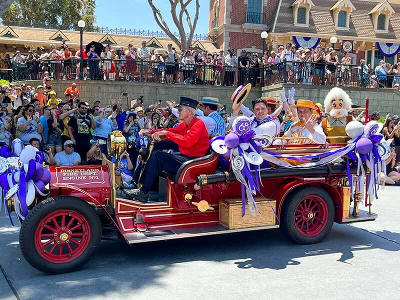 Schedule of Disneyland Events (Plus Disneyland Hours)