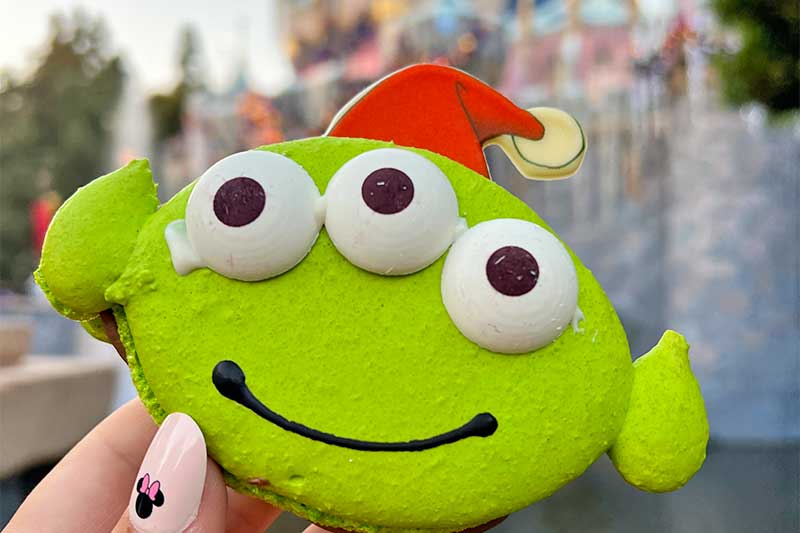 Our Guide to the Disneyland Holiday Food in 2024