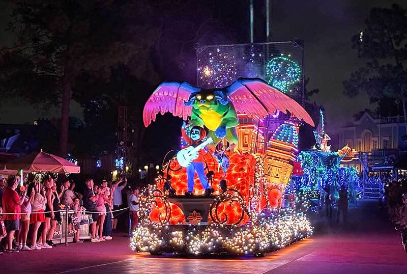 Disney Starlight — New Nighttime Parade at Magic Kingdom