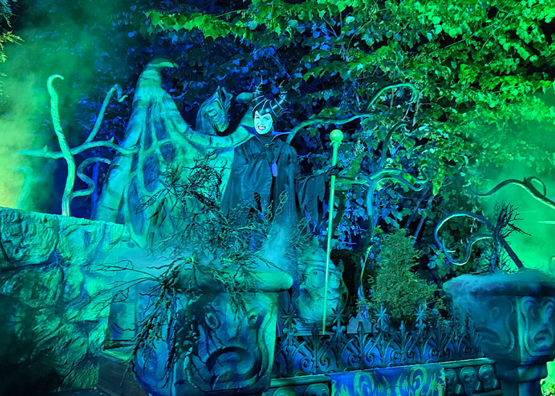 Oogie Boogie Bash - Dates, Tips and More!