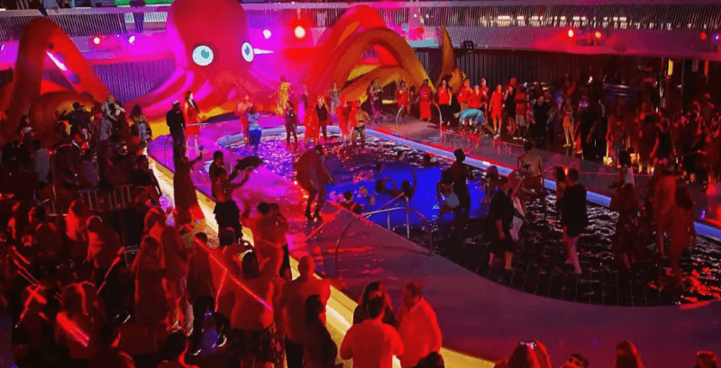 Scarlet Night on Virgin Voyages: Our Red-Hot Guide for Sailors