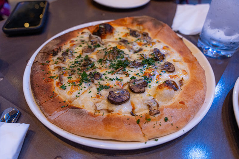 Everything You Can Order at Pizza Moon at Epic Universe