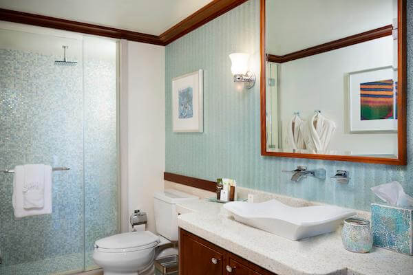 AULANI, A Disney Resort & Spa | Honolulu Hotels, Disney Beach Resort ...