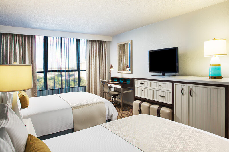 Wyndham Lake Buena Vista Disney Springs | Orlando Hotels |Undercover ...