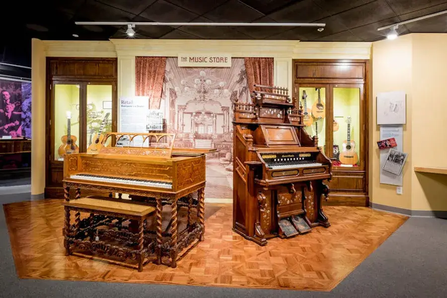 Museum of Making Music tickets discount | San Diego | Undercover Tourist