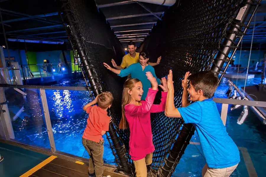Newport Aquarium tickets discount | Cincinnati | Undercover Tourist