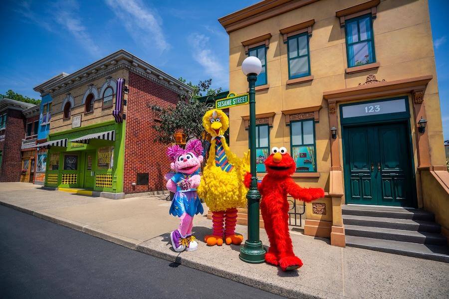 Sesame Place discount tickets, crowds, videos, hours | Undercover Tourist