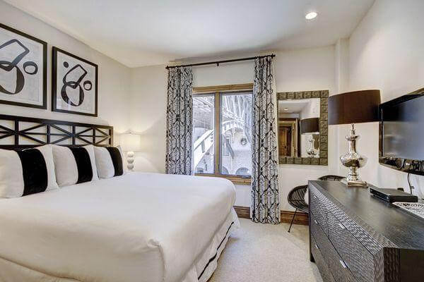 The Arrabelle At Vail Square | Vail Beaver Creek Hotels | Undercover ...